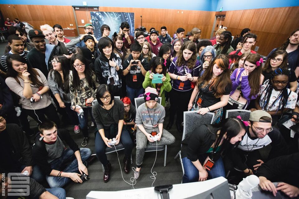 The Super Smash Sisters Are Encouraging Badass Women To Compete At ...