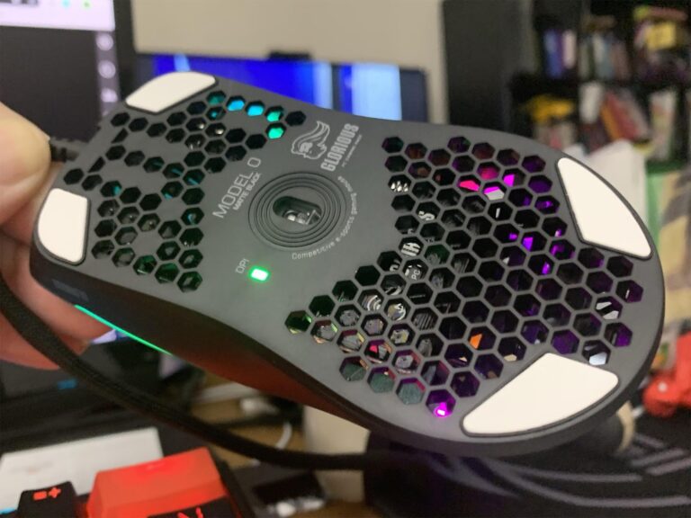 The Secret To The World's Lightest Gaming Mouse Is Lots Of Holes - Kotaku