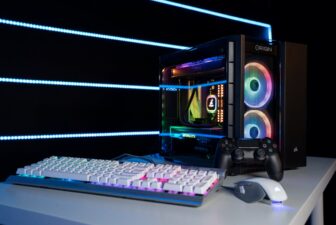 New Gaming PC Comes With Built-In Xbox One or PS4 - Kotaku