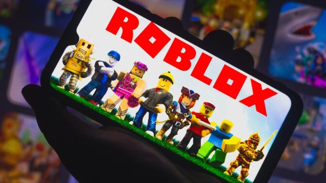 Roblox Is Being Handed $150 Million By Government After Bank Collapse ...