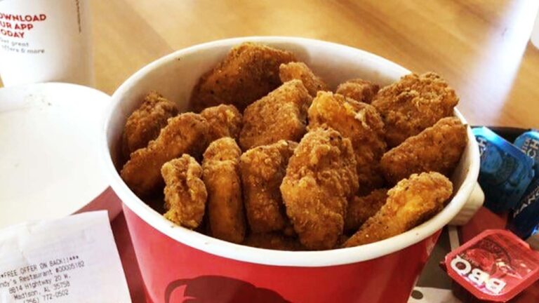 Wendy's Will Now Sell You A 50-Nugget Bucket - Kotaku