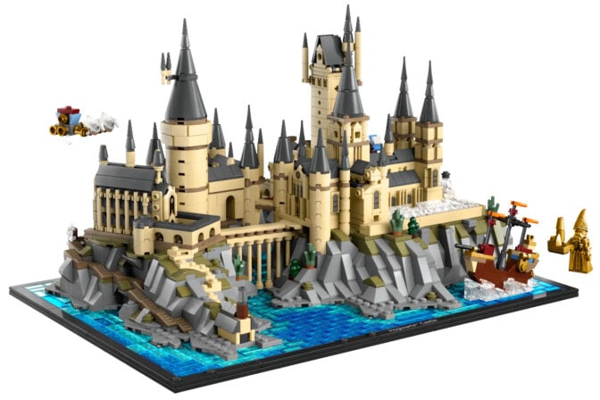 LEGO Offloads the Hogwarts Castle at Its Record Low for Prime Day on ...