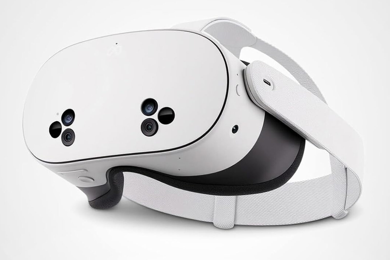 Amazon Hits Meta Hard, the Quest 3S VR Bundle Just Got Suddenly a Lot ...
