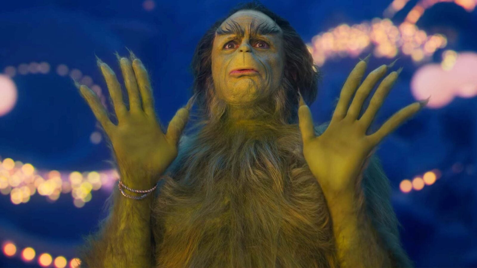 New Walmart Ad Stars Walton Goggins As The Grinch And Oh No