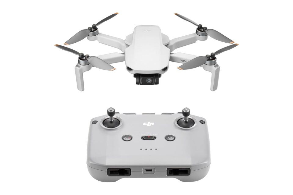 DJI Mini 4K Drone Quietly Drops to Record Low, Shoot Aerial Footage for ...