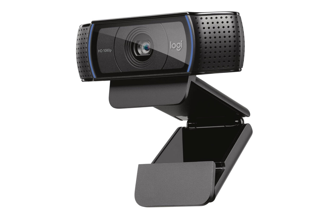 Logitech HD 1080p PC Webcam Sees a Quiet Clearance Move at a New Record ...