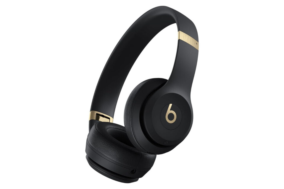 Beats Solo 4 Drop 45% in Apple's Quiet Clearance Move, Now a Cheaper ...
