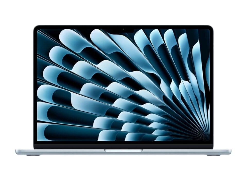 M5 MacBook Air Drops Below the M4 Model as Apple Goes All-In on Its ...